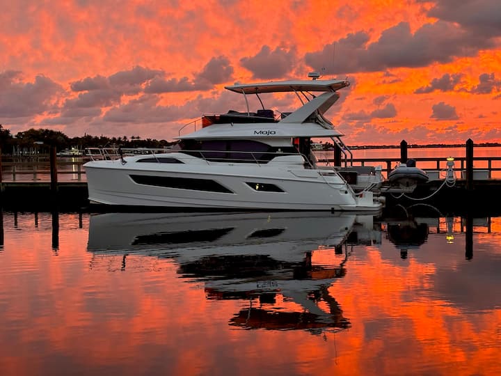3 Bedroom Luxury Yacht In Lewes, Delaware - Lewes, DE