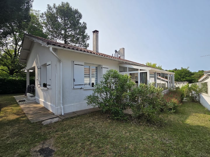 Jolie Maison Calme De 90m Carré Avec Jardin. - Les Mathes