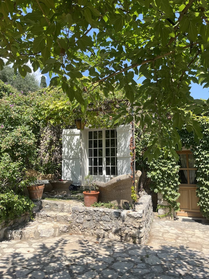 Petite Maison Provençale En Pierre - Le Mazet - Grasse