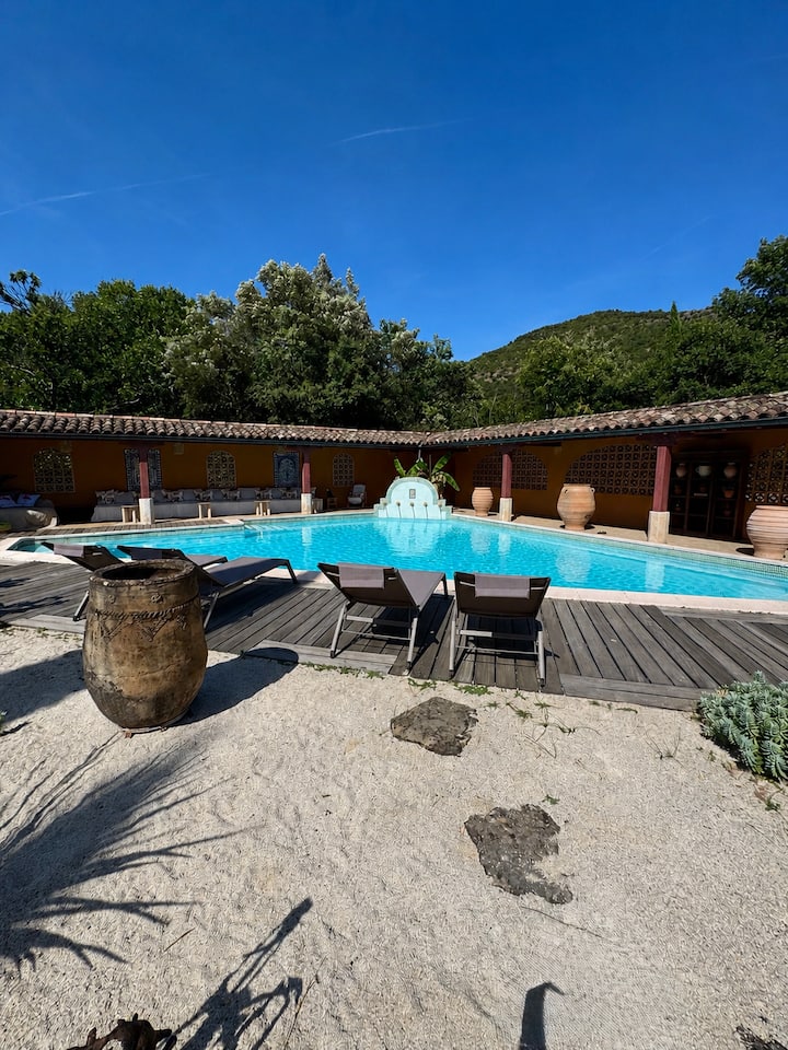 Appartement De Charme Au Cœur D'une Hacienda - Anduze