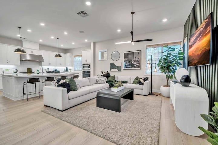 Stylish Sanctuary On Beartown Lane A#42321 - Santa Clarita