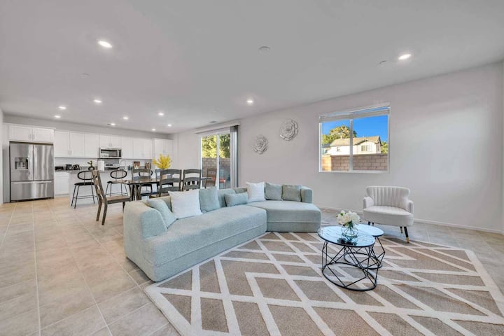 Parkplace Estate Retreat A#42255 - Jurupa Valley, CA