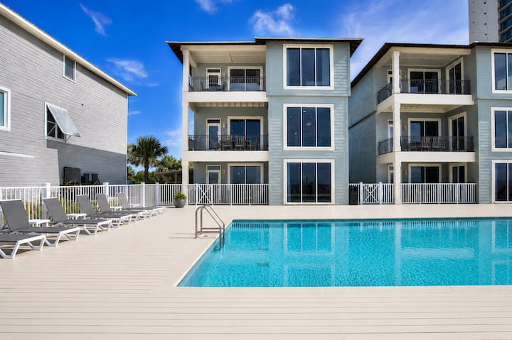 Dixie Tide | 7br Gulf Front + Pet Friendly - Orange Beach, AL