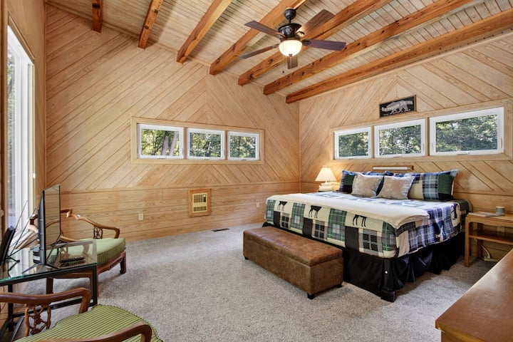Trail's Edge Cabin 2bed, 2bath Next To Table Rock - Table Rock State Park, Pickens