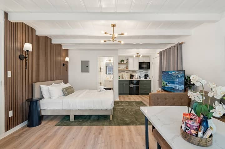 Bright Modern Pacifica Studio | Near Beaches & Sf - Pacifica, CA