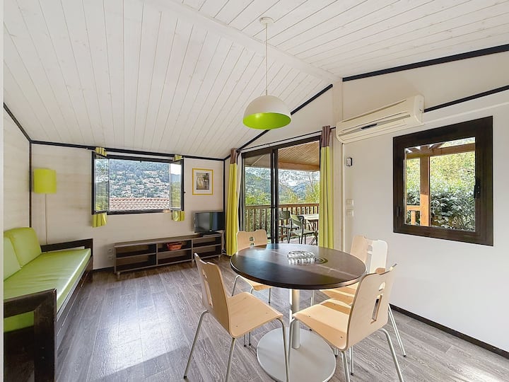 Chalet Dans Résidence De Vacances Avec Piscine - Cuers