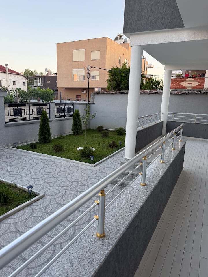 Alison Guest House - Durrës
