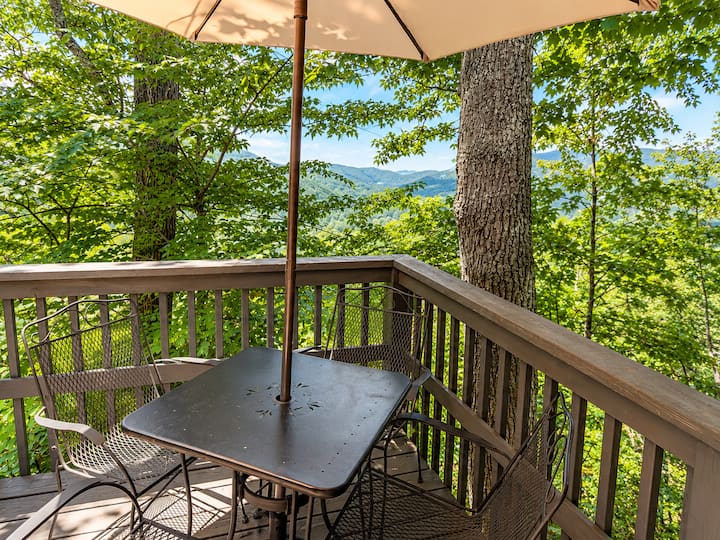 Newly Updated 2br Family Condo 1 Mile To Dollywood - Pigeon Forge, TN