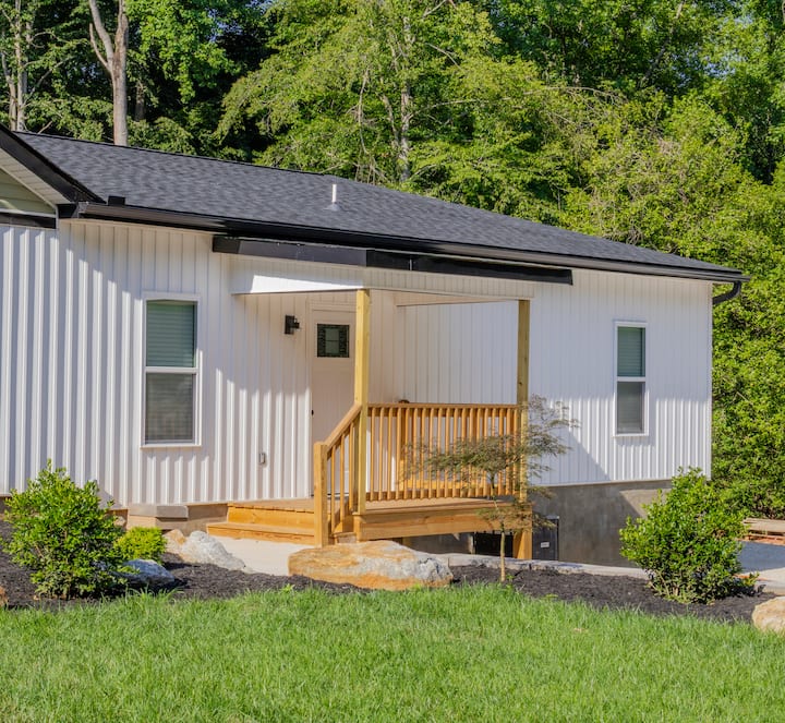 Peaceful Guest Suite With Wooded Views - Piedmont, SC