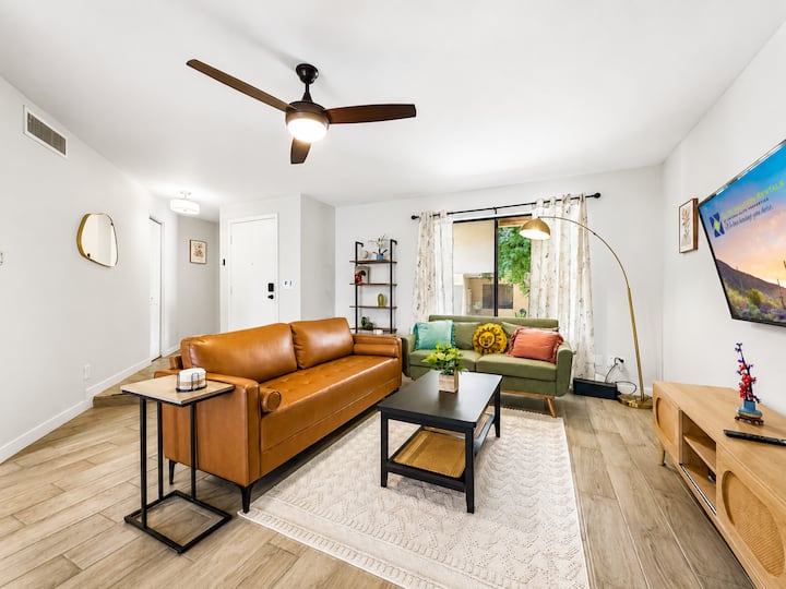 3br Glendale Townhome | Pool, Near Stadium - Glendale, AZ