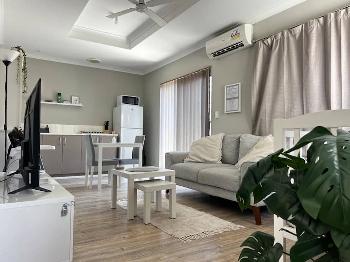Quiet Corner - A Sepal Stay - Armadale