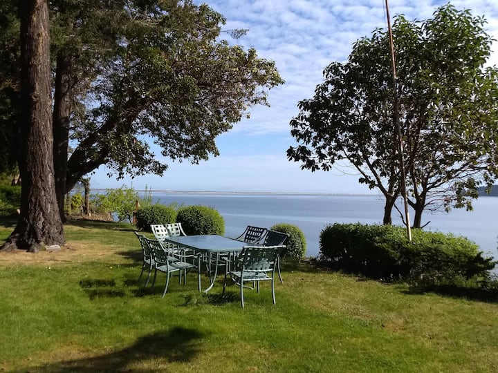 Oceanfront House With Stunning Views & Garden - Sequim Bay State Park, Sequim