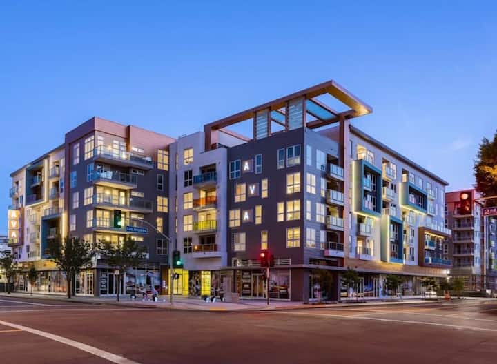 Dtla Apt, Lil Tokyo District, Pool, W/parking - Alhambra, CA