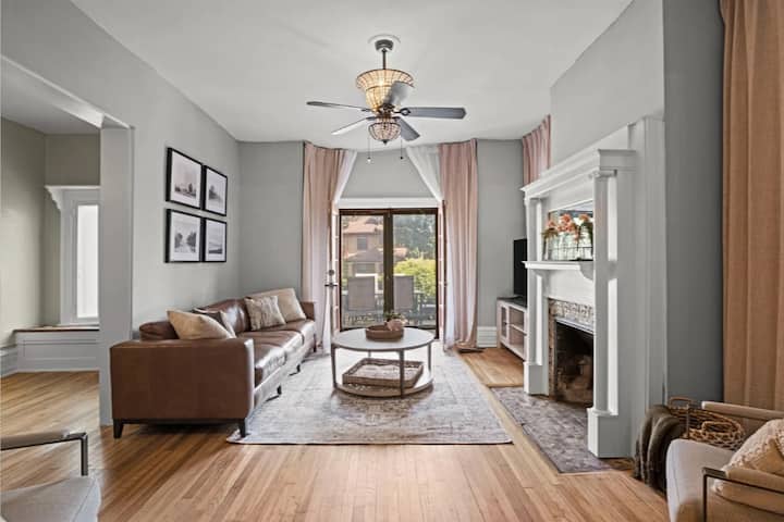 North Hyde Park Victorian Home - Downstairs Apt. - Kansas City