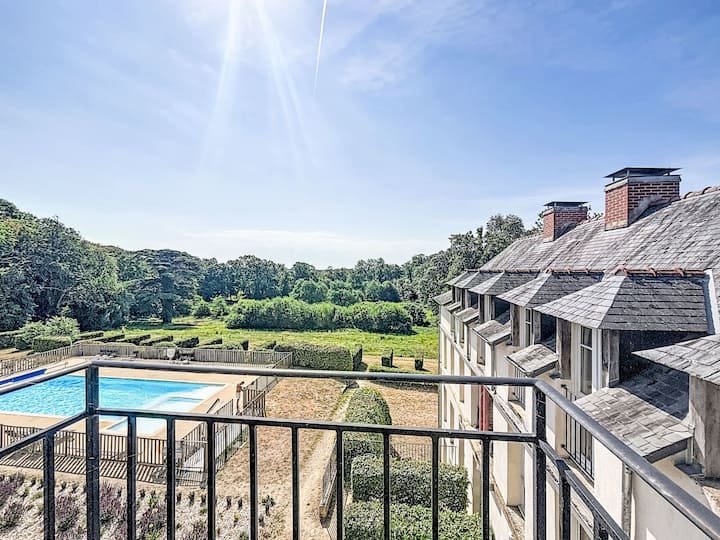Le Château De Kergonano By Interhome - Plage de Locmariaquer