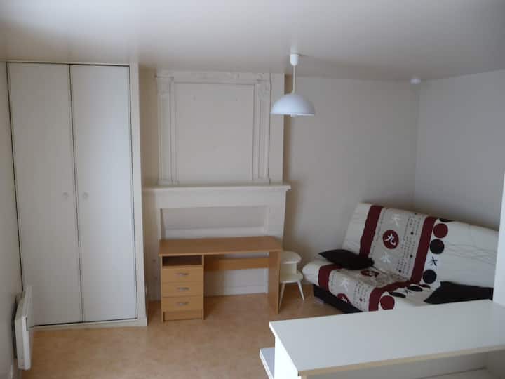 Studio Cosy à 200 M Du Flip Idéal Pour Le Festival - Parthenay
