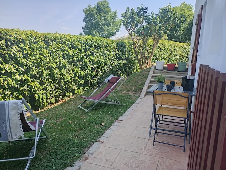 Studio Avec Extérieur à Deux Pas Du Centre De Sare - Sare