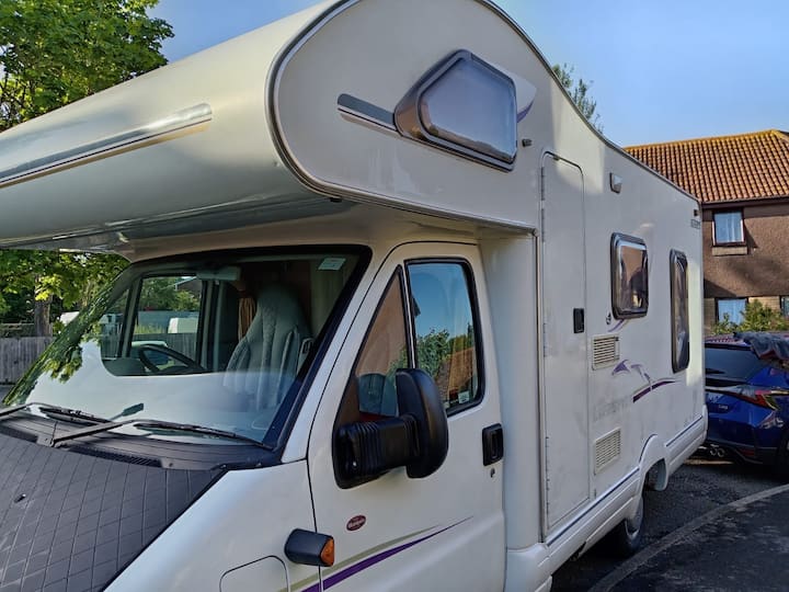 Fantastic 4 Birth Modern Motor Home, - Dawlish