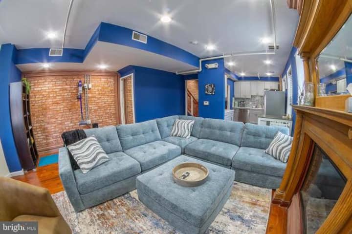 Gorgeous Downtown Wilmington, Delaware 2 Levels! - Wilmington, DE