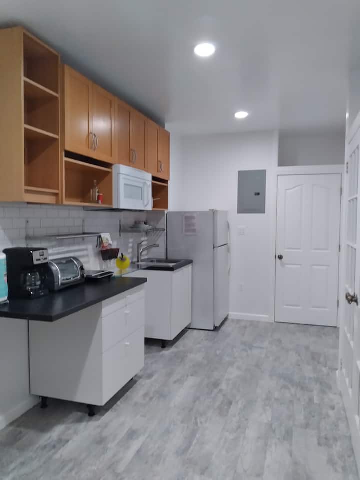 Classic Newly Renovated 1br Oasis In Manhattan - New York City