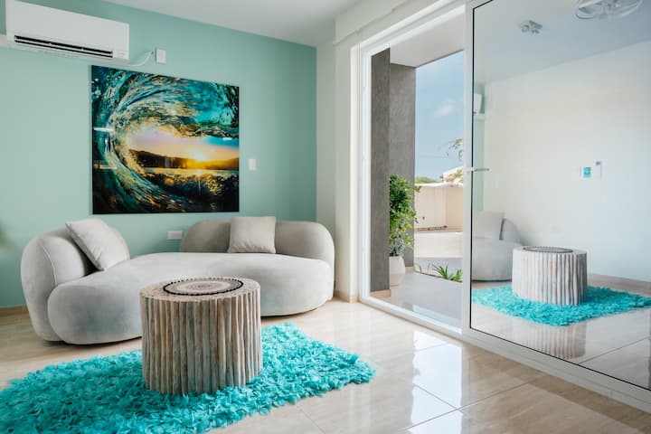 Beautiful 2 Room /2 Baths - Adults Only - Aruba
