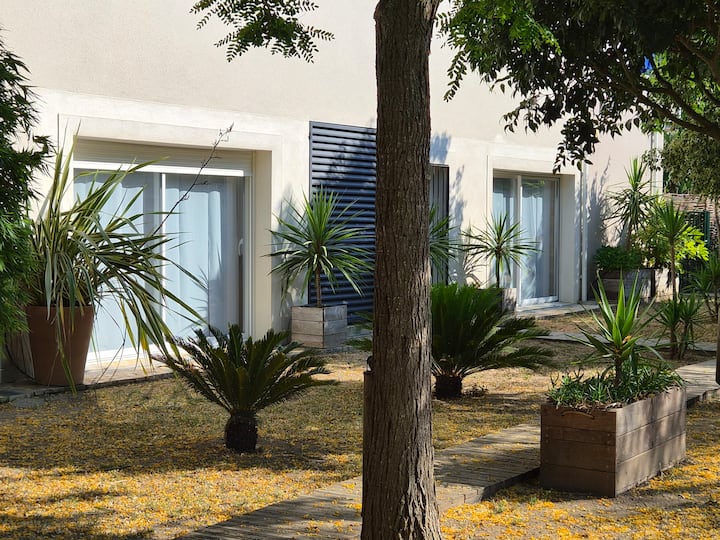 Appartement En Rez-de-chaussée De Jardin - Sainte-Maxime