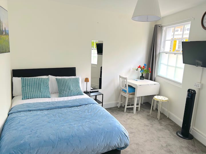Crown House Kings Cross Flat 2 / Sleeps Up To 8 - グリニッジ