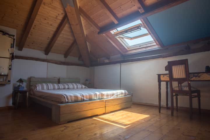 Camera Familiare Con Bagno In Condivisione - Casella