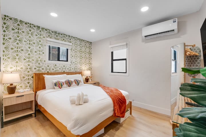 Stylish 2br In Manitou Springs, Walk Downtown - Manitou Springs, CO
