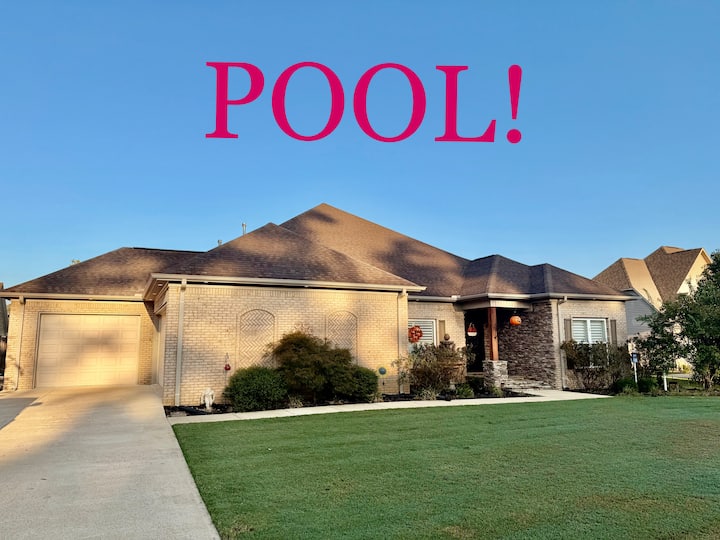 Ole Miss Oasis : Private Pool Retreat - Oxford, MS