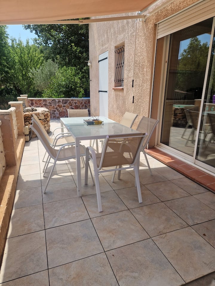 Havre De Paix Avec Jardin Privé En Provence - Saint-Zacharie