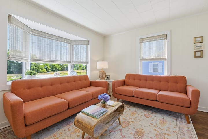Cozy Coastal Cottage - Newly Offered & Remodeled! - Westerly, RI