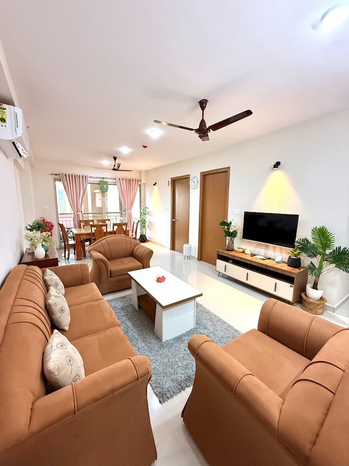 Fully Ac 2 Bhk + Study | Rajagiri | Infopark - 喀拉拉邦