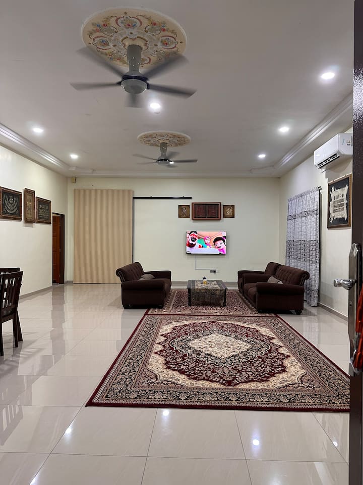 Danjung Damai Homestay - Pekan Nanas