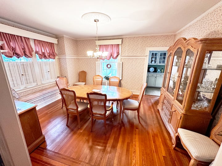 Entire House With Deck, Near Lirr, Shop, Near Nyc - Sea Cliff Beach, NY