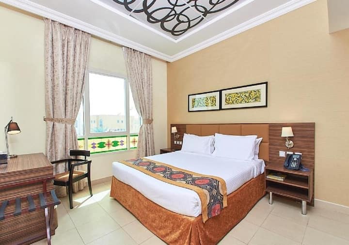 Balcony Two Bedroom Apartment Near Public Beach - Ras al Khaimah