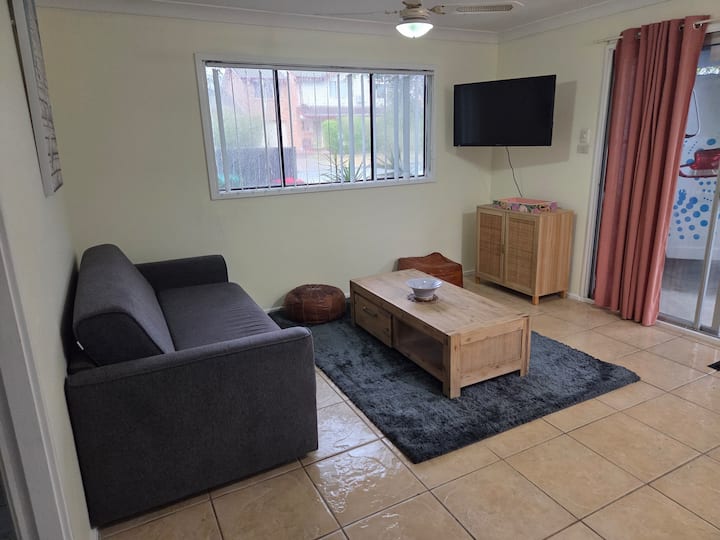 Cosy 1 Bedroom Cabin In Umina Beach Close To Beach - Central Coast