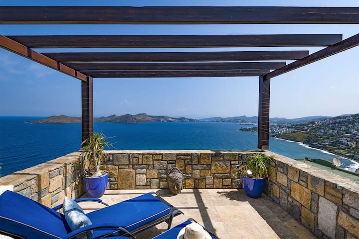 Atemberaubende Villa Am Meer Nahe Yalikavak Marina - Yalıkavak