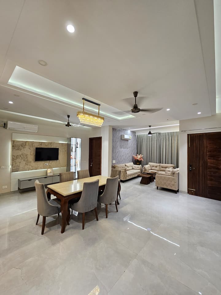 Newly Built 10 Marla Floor For Air Bnb - Chandigarh