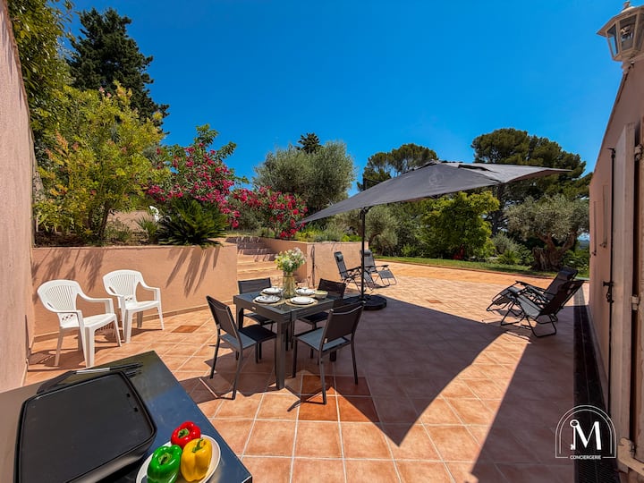 T2 Cosy Avec Terrasse à Sanary-sur-mer - La Cadière-d'Azur