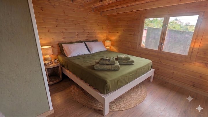 Chalet Avec Jaccuzi En Auvergne - Pontgibaud