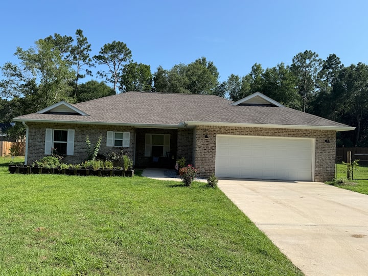 Sunflower Serenity - Milton, FL