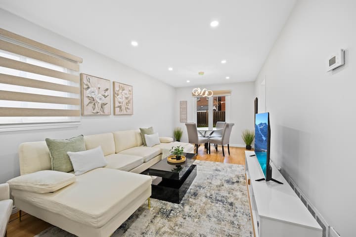 The 3br Brampton Hideaway | Modern Cozy & Spacious - Brampton