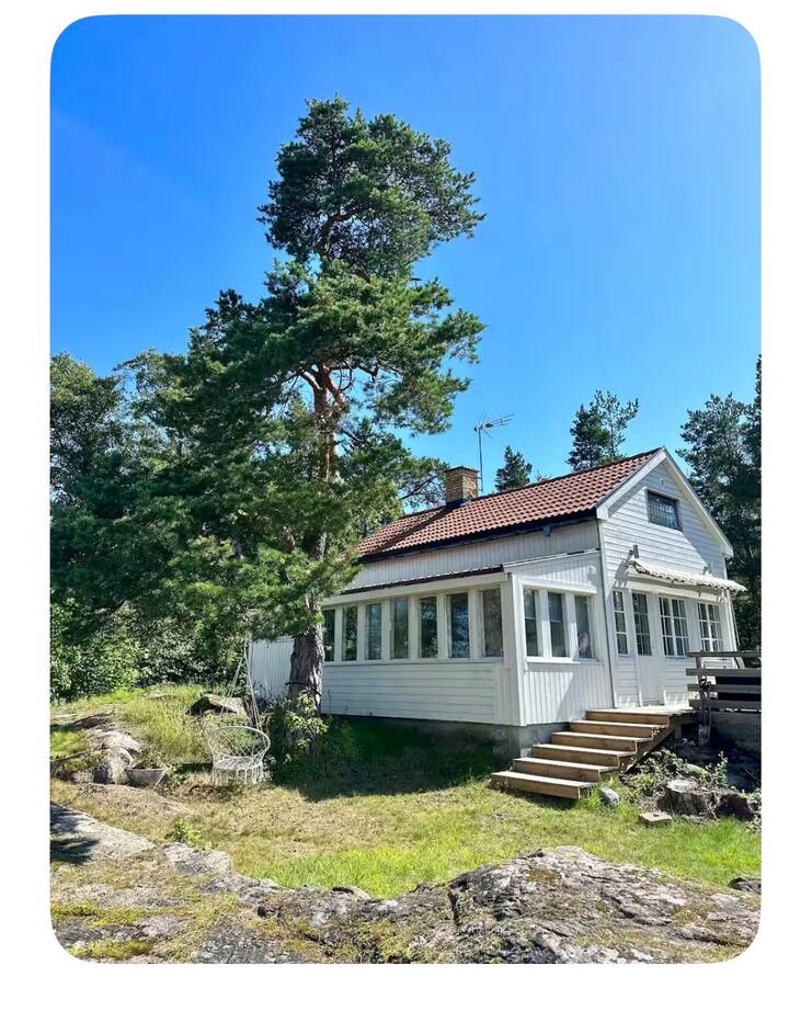 Fantastik Utsikt Precis Vid Havet, Med Bubbelbad - Nyköping