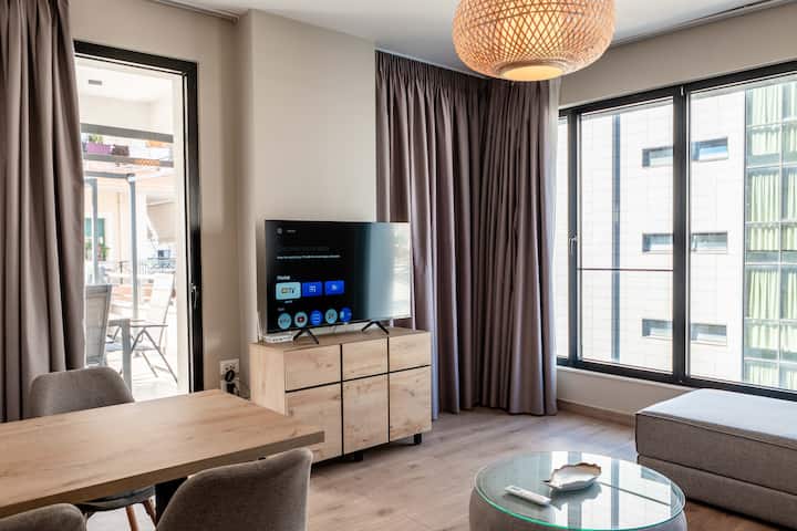 Azure Bay Apartment - Saranda