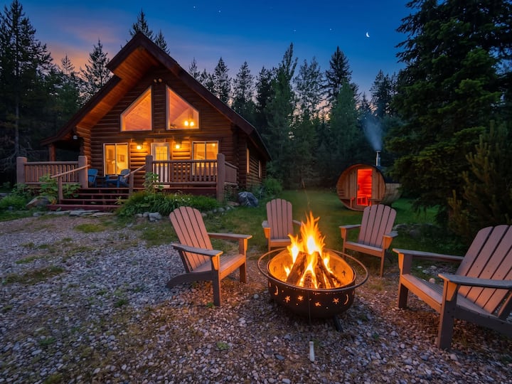 West Glacier Cabin | Sauna, Fire Pit, Sleeps 6 - Glacier National Park