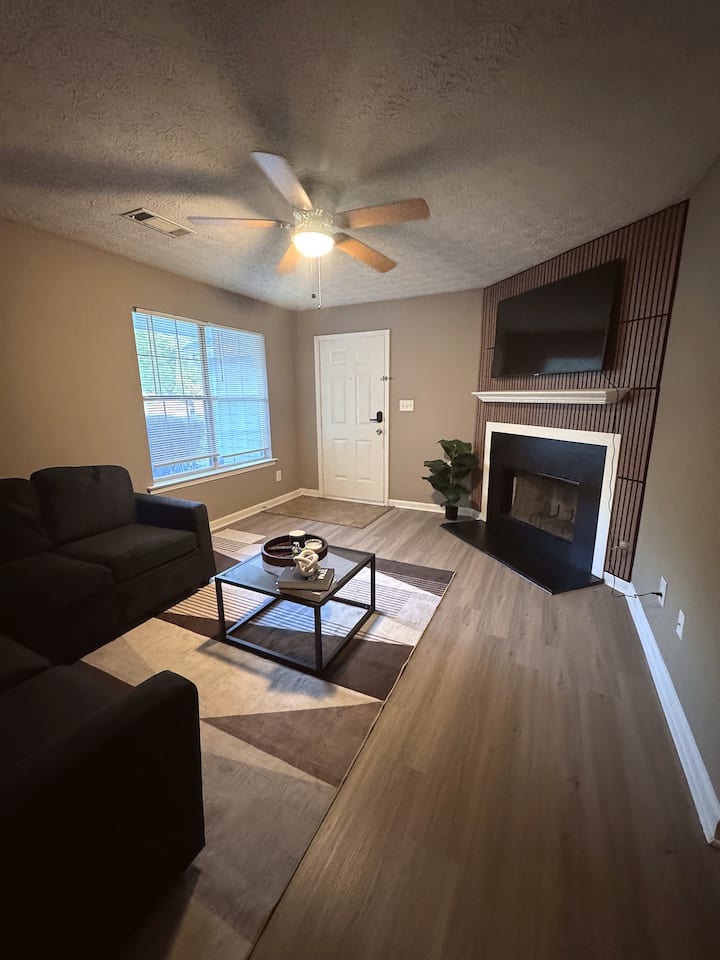 Renovated 2br | 11 Min Atl Airport | Modern - Riverdale, GA