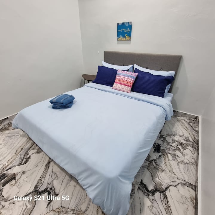 Chendorini Homestay-near Beach And Foodstreet - Cherating