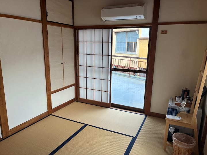 修善寺温泉街の中心｜竹林まで徒歩2分・和室素泊まり宿坊【桂】 - Izu