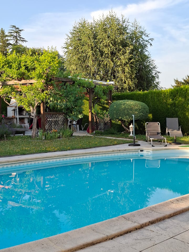 Appartement 3 Pièces, Jardin, Piscine. - Archamps